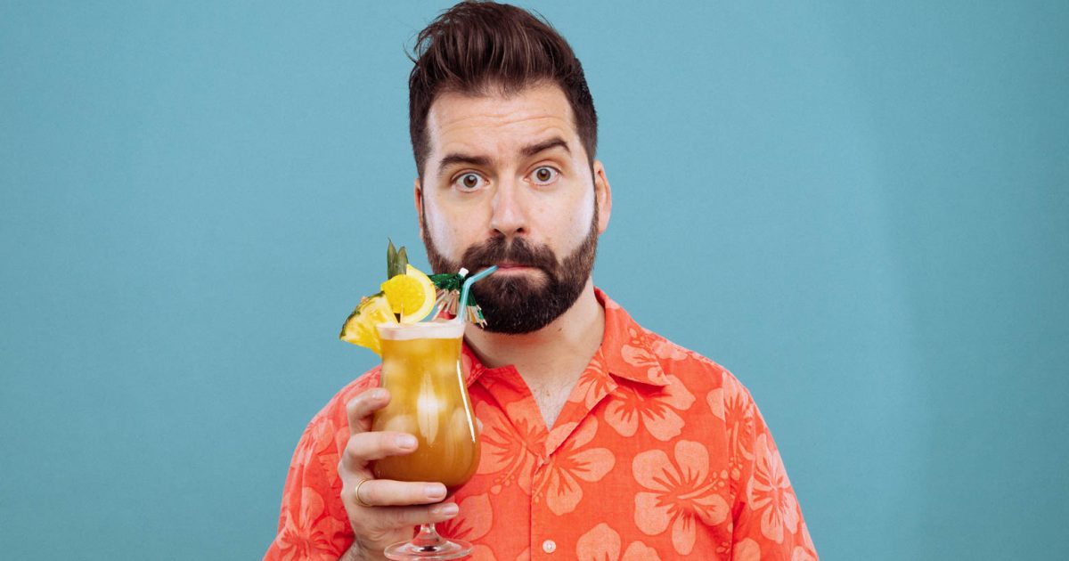 Anders Grau Vamos a la Playa comedy tour 2022 | All Things Live